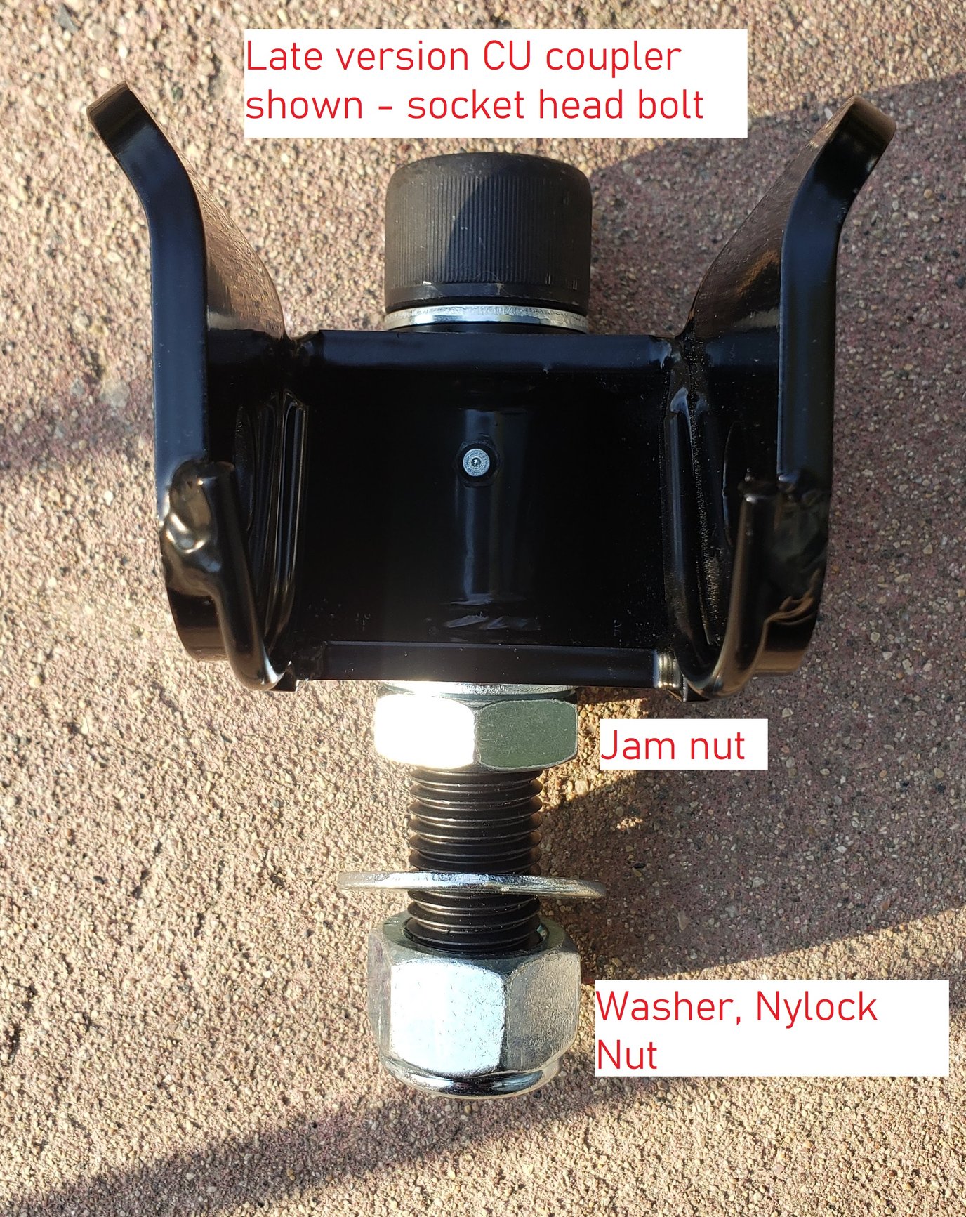 How to connect your trailer using the Max Coupler hitch